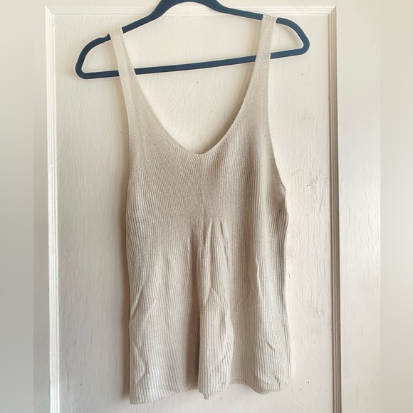 Carly Jean Los Angeles | Tops | Carly Jean Los Angeles Mari Knit Tank ...